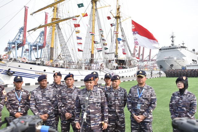 Taruna AAL, Terbuka Lebar Jalan Menjadi Bangsawan Angkatan Laut Modern