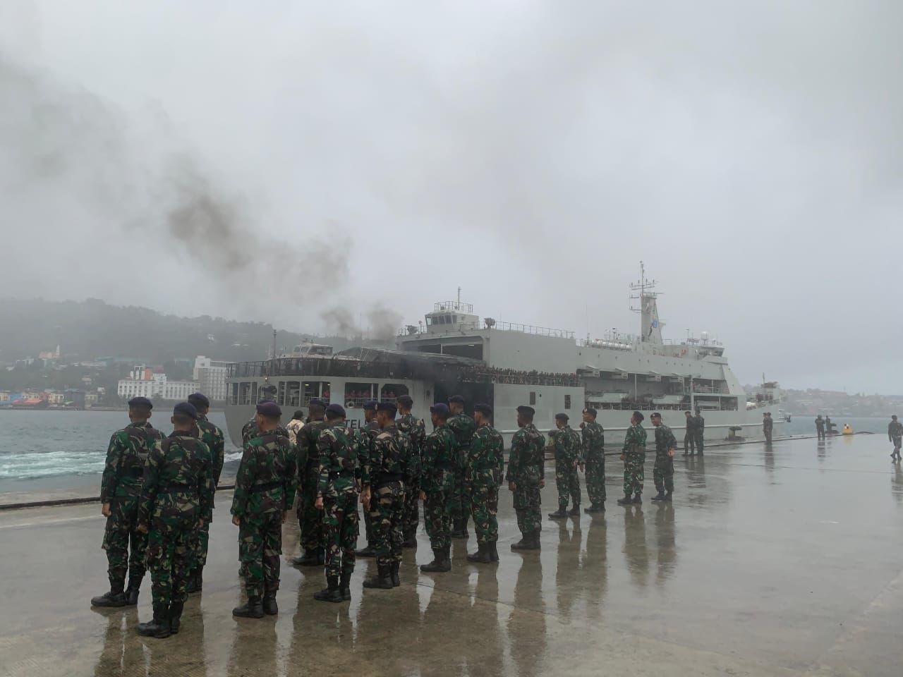 KRI Teluk Youtefa-522 Kembali Mendukung Operasi Trisula Jaya-24 Lat ...