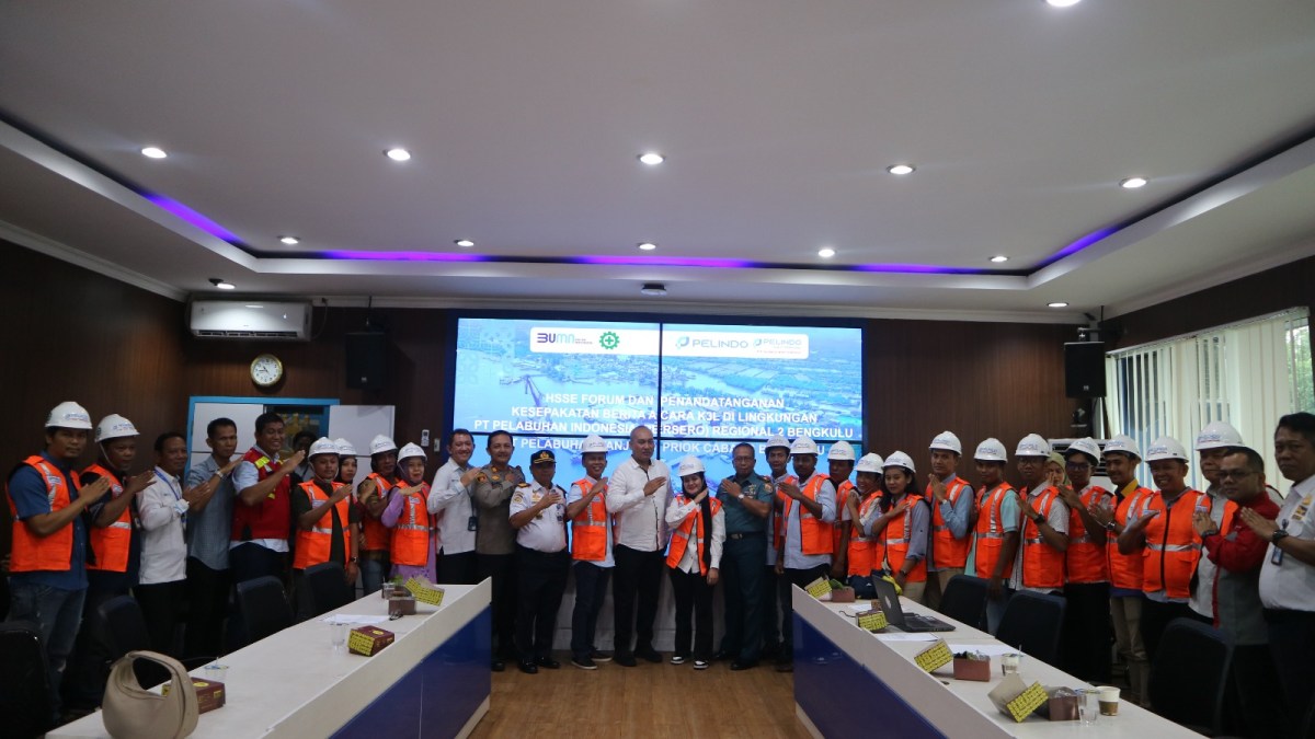 Meningkatkan Keselamatan Kerja di Pelabuhan : PTP Non Petikemas Cabang ...